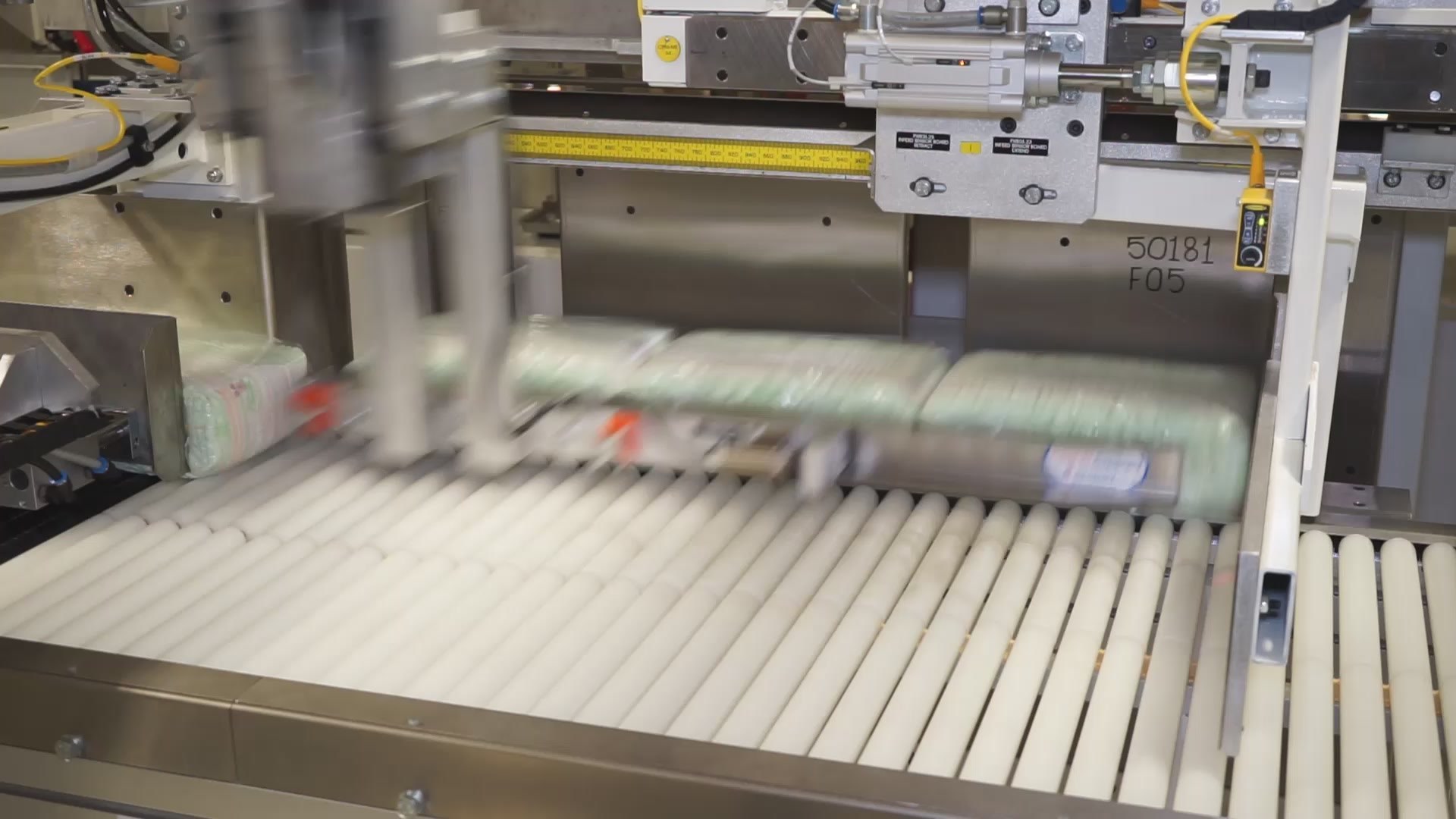 Case & Tray Packer Solutions/Machinery - Tissue & Towel Packaging ...